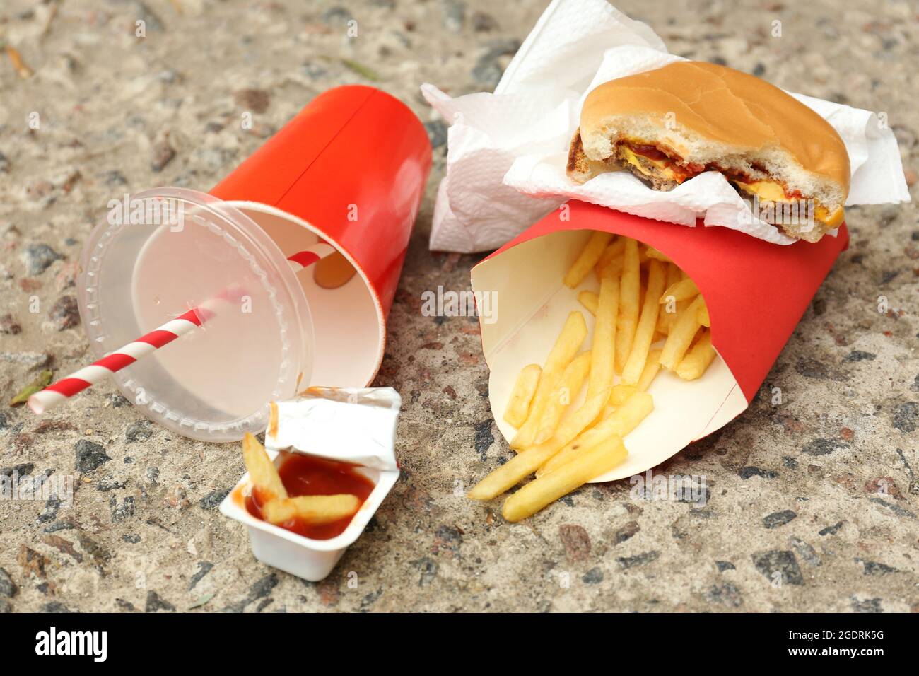 Fast food litter Stock Photo - Alamy
