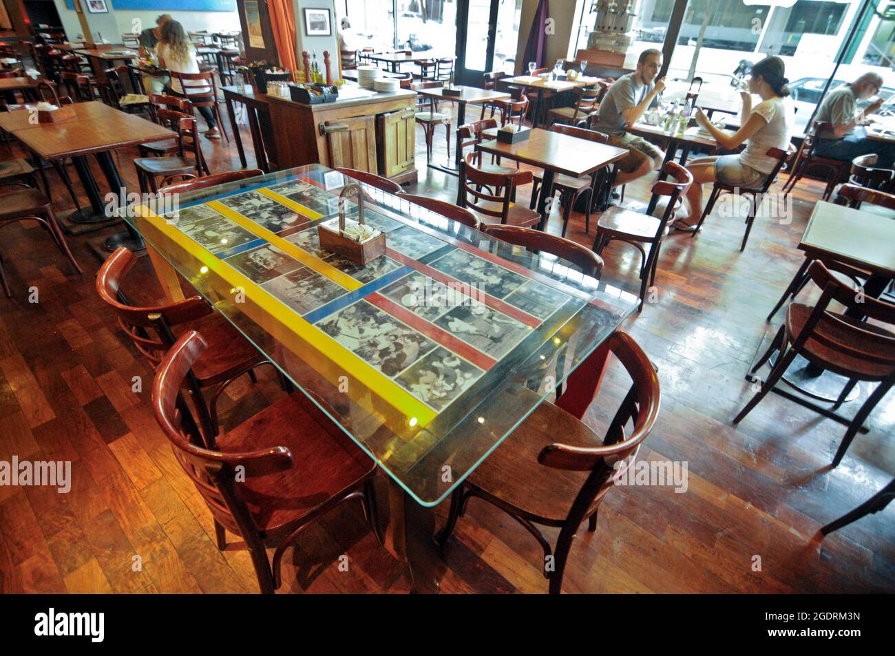 Historic cairo bar hi-res stock photography and images - Alamy