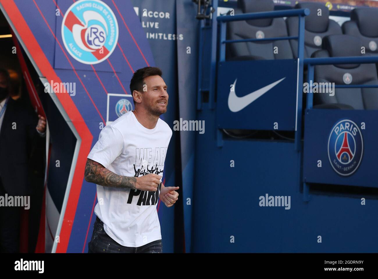 Lionel messi presentation hi-res stock photography and images - Alamy