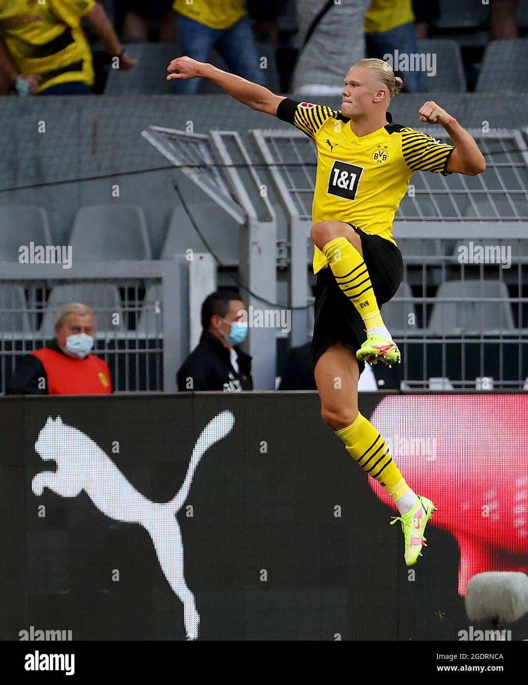 Erling haaland after scoring hi-res stock photography and images - Alamy