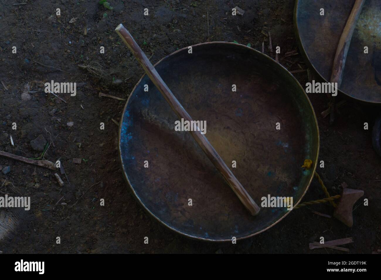 Ifugao gong music instrument hi-res stock photography and images - Alamy