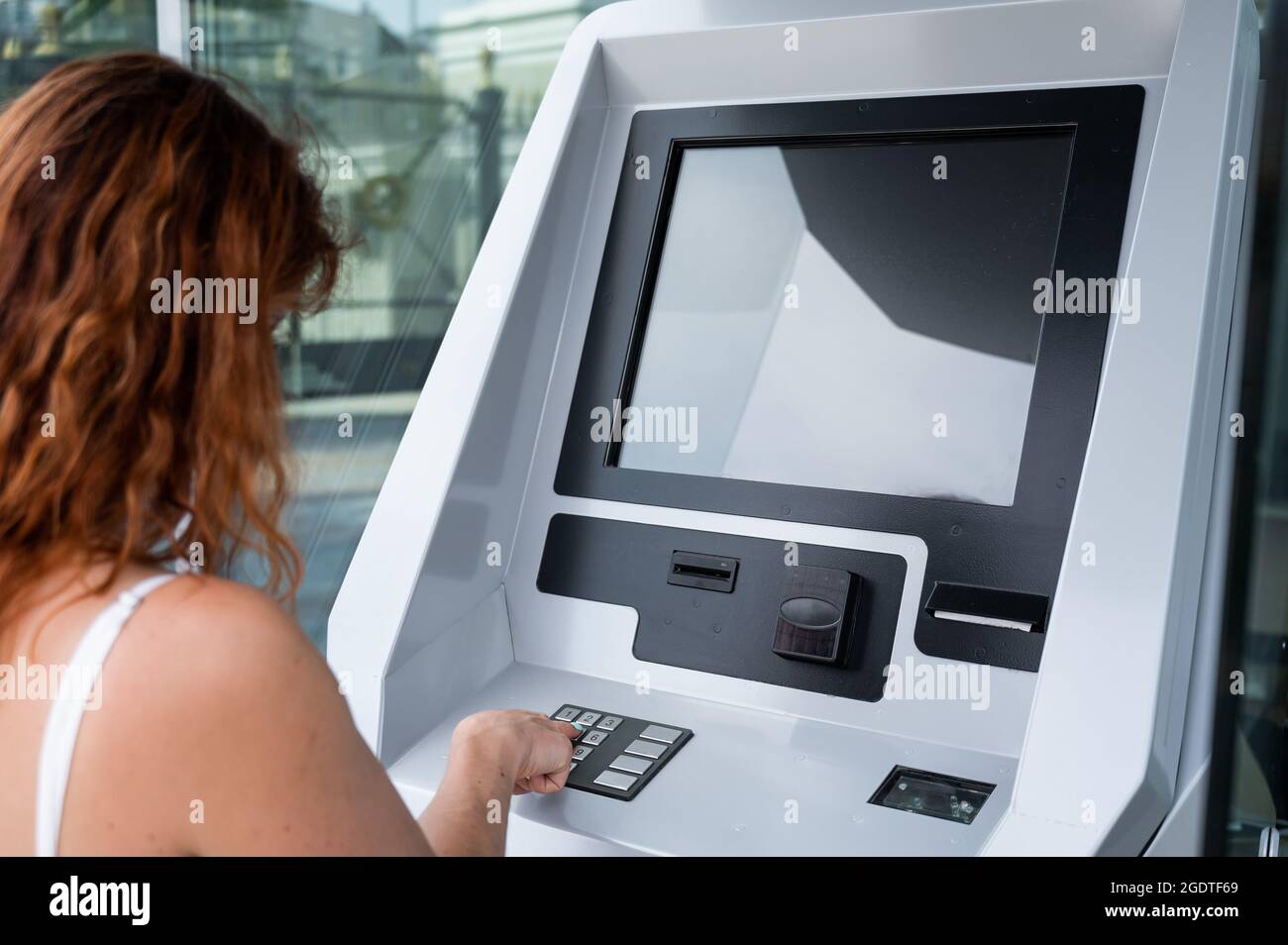 Bus paying system machine hi-res stock photography and images - Alamy
