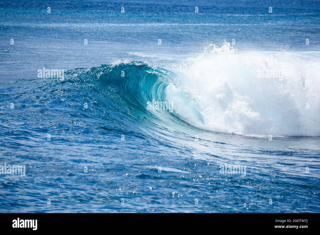 Mentawai indonesia waves hi-res stock photography and images - Alamy