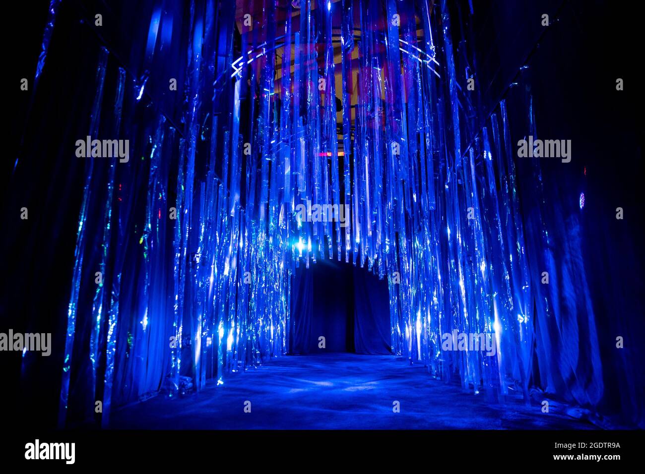 Crystal light display at Beyond Monet exhibit. From Impression, Sunrise ...