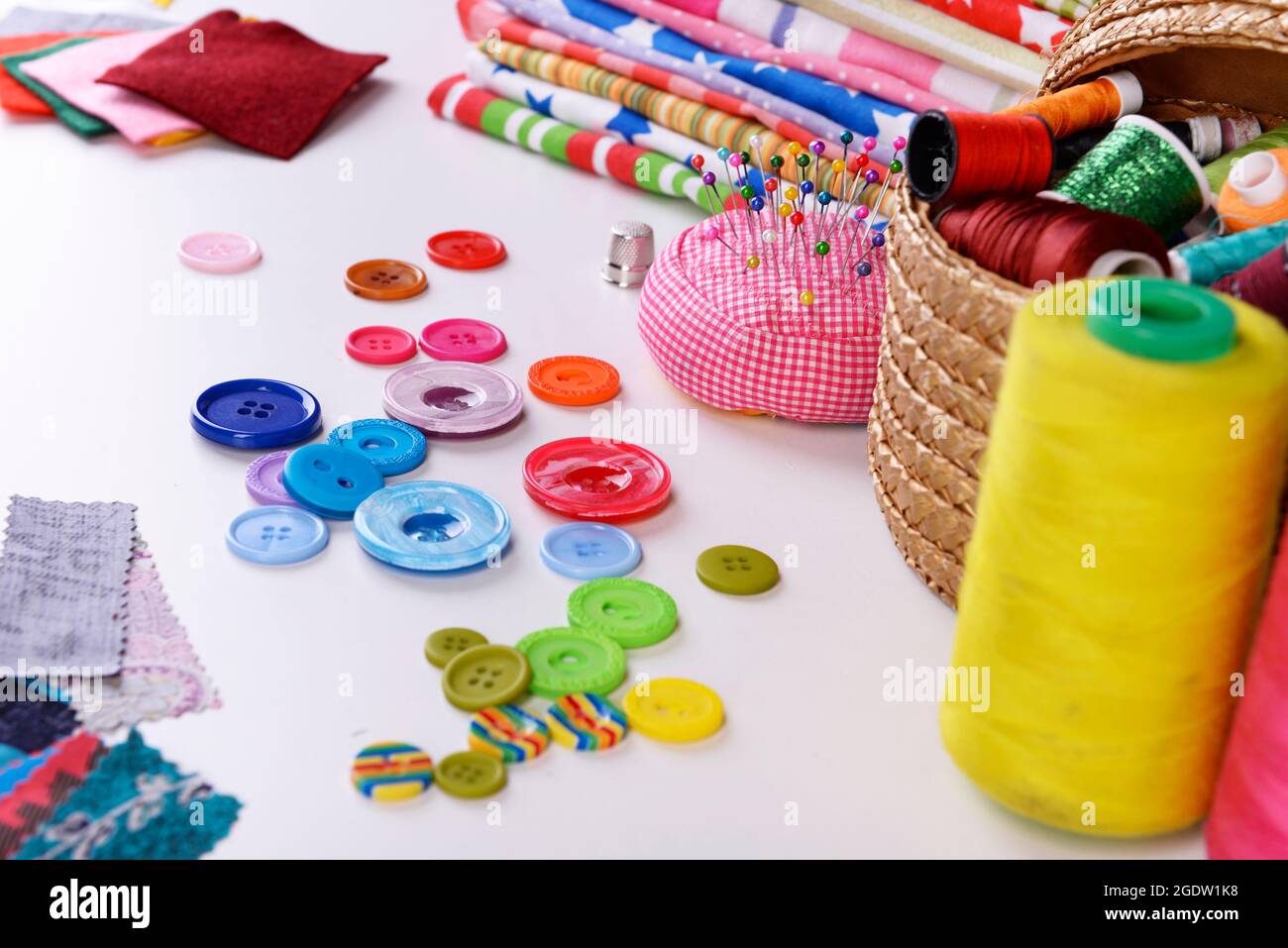 Fashion design, close-up. Sewing items Stock Photo - Alamy