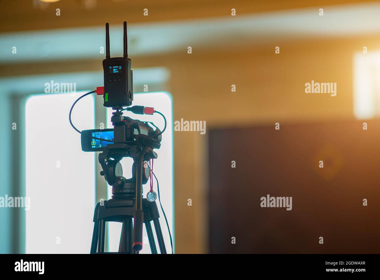 Video transmitter hi-res stock photography and images - Alamy