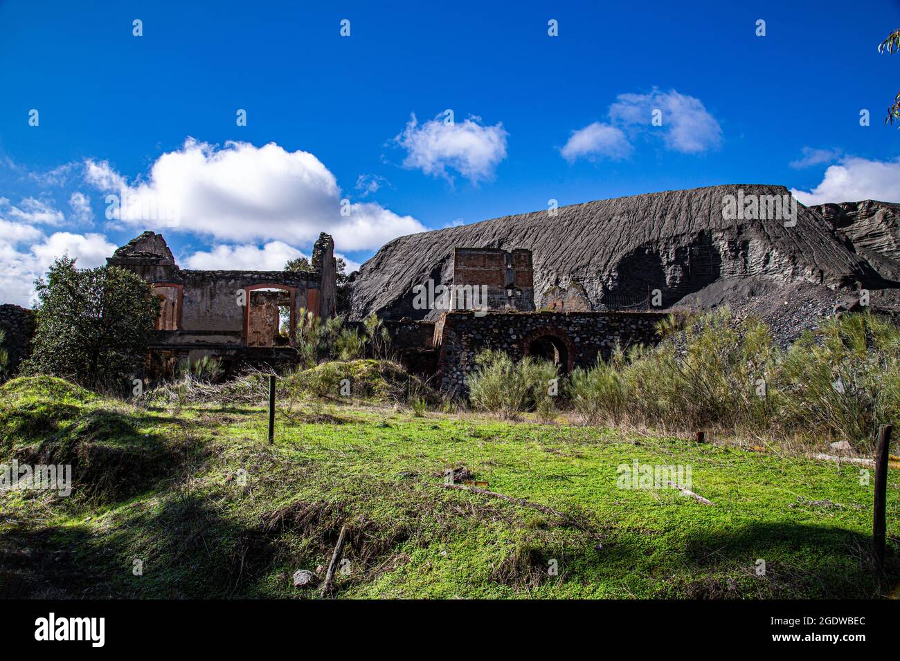 Former coal mining village hi-res stock photography and images - Alamy
