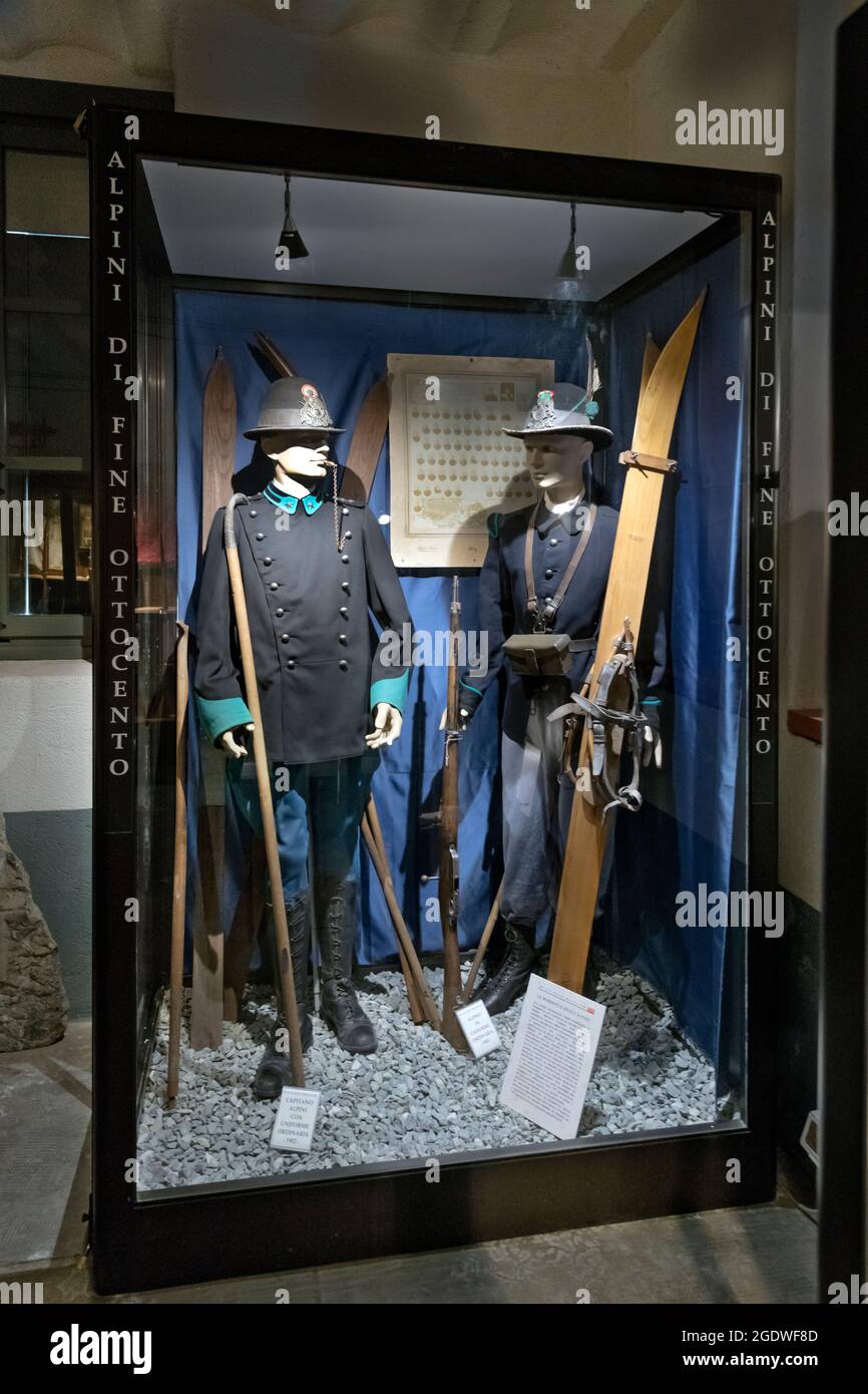 Alpine troops uniforms, Bramafam fort, Bardonecchia (To), Italy Stock ...