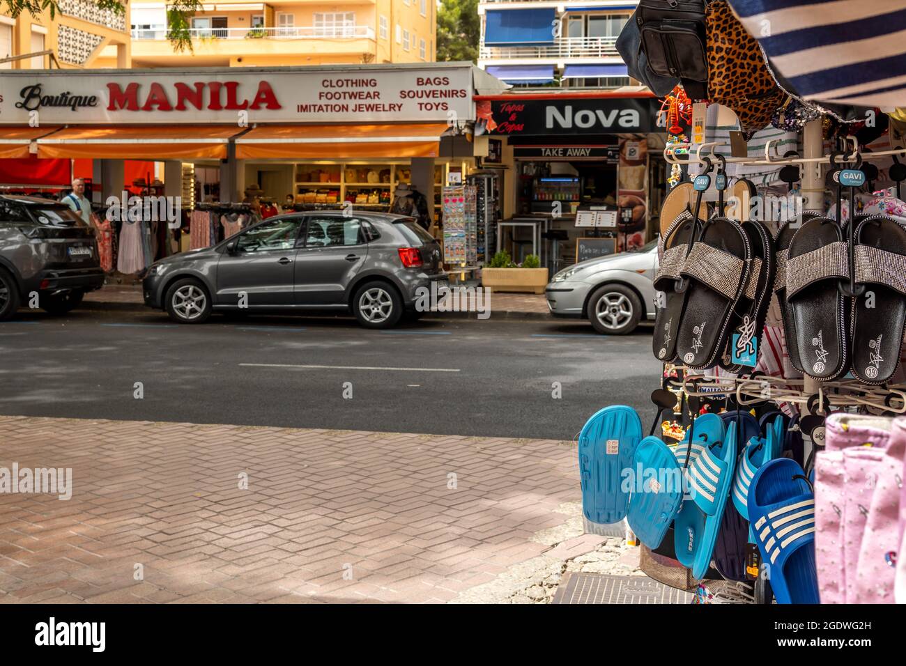 Flip flop display hi-res stock photography and images - Alamy