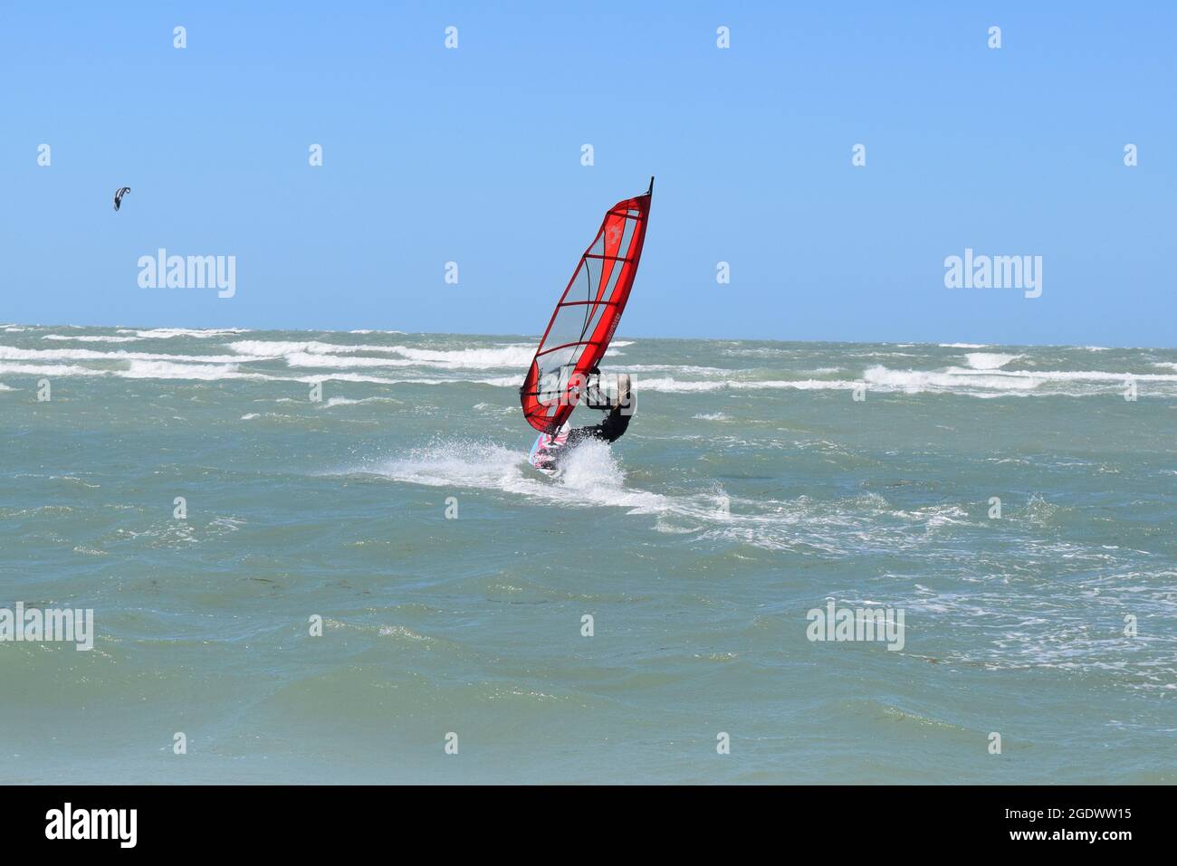 Surfing with sail hi-res stock photography and images - Alamy