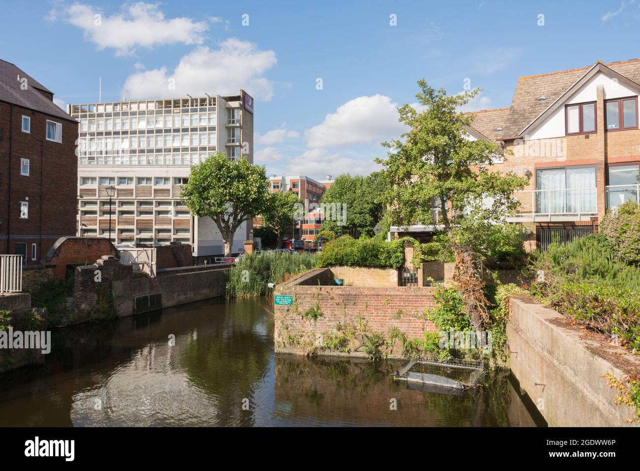 Swanbank Drawdock nature reserve, Carrara Wharf, Ranelagh Gardens ...