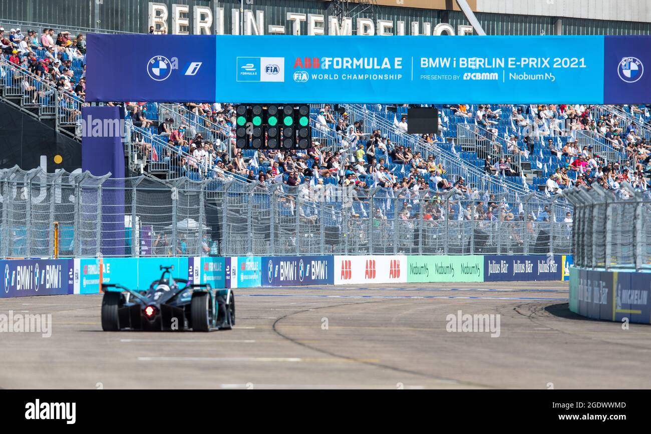 Formula e grandstand hi-res stock photography and images - Alamy