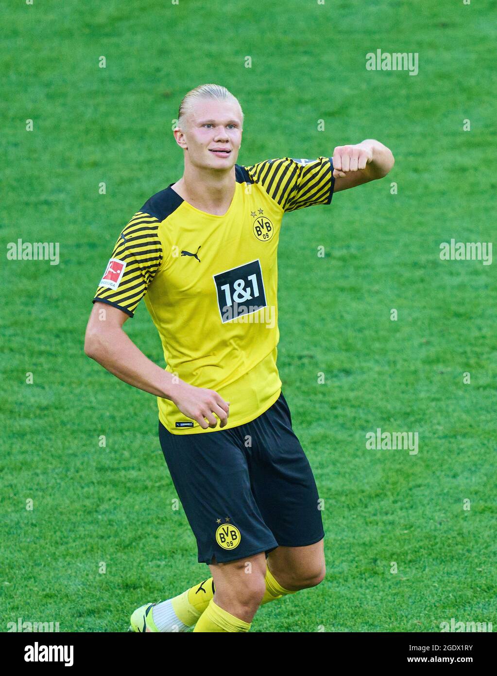 Erling haaland goal celebration hi-res stock photography and images - Alamy