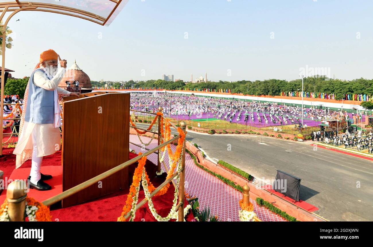 (210815) -- NEW DELHI, Aug. 15, 2021 (Xinhua) -- Indian Prime Minister ...