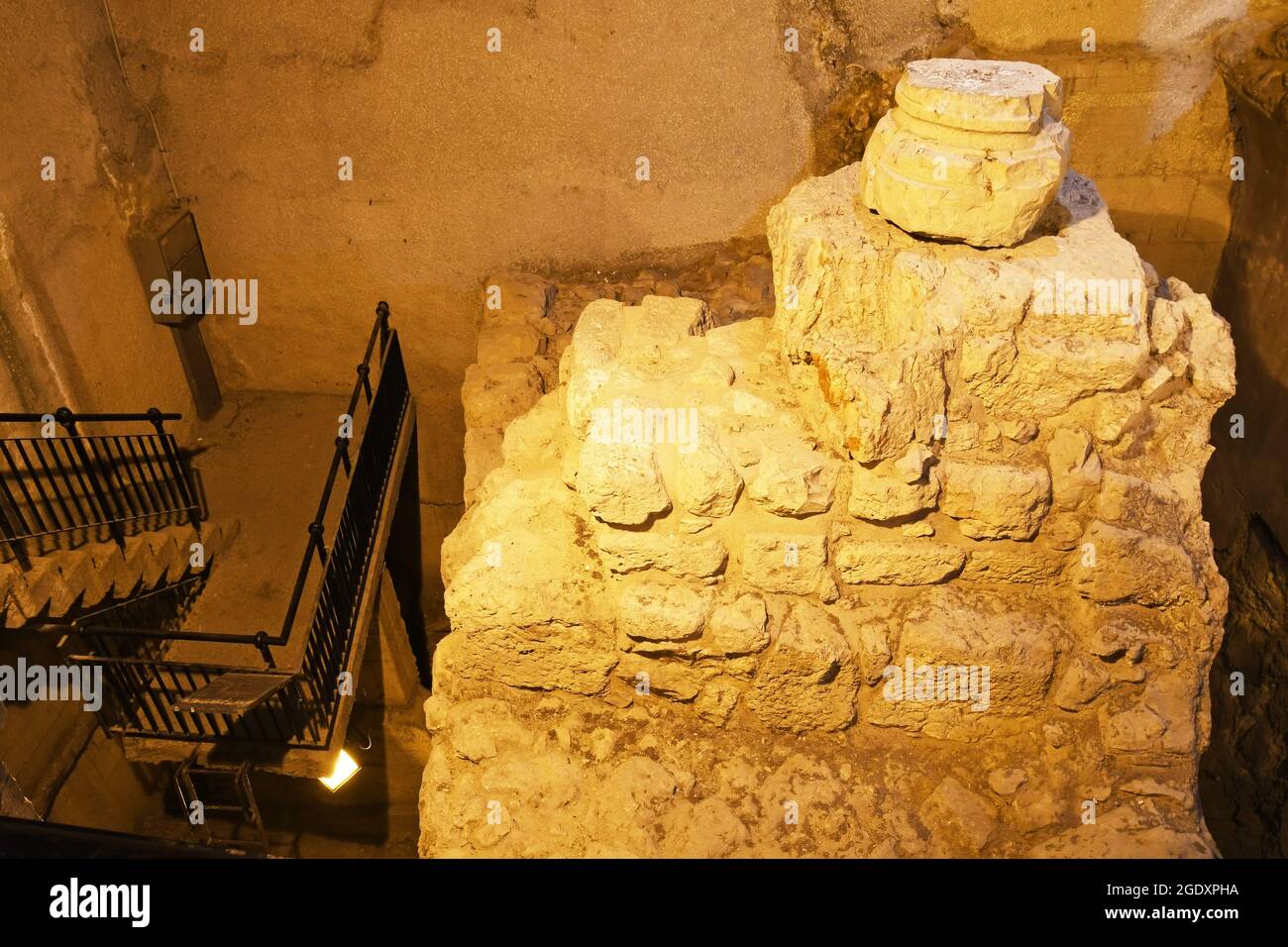 The Cardo an ancient central street in the Old city, Jerusalem Stock ...
