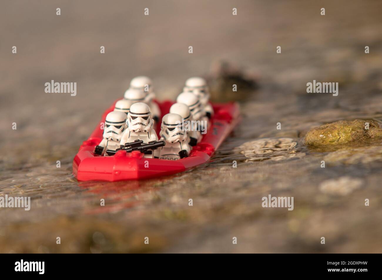Lego boat hi-res stock photography and images - Alamy