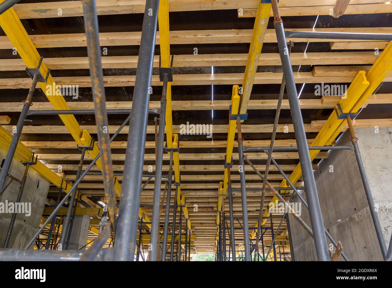 Formwork for monolithic construction. Building construction on ...