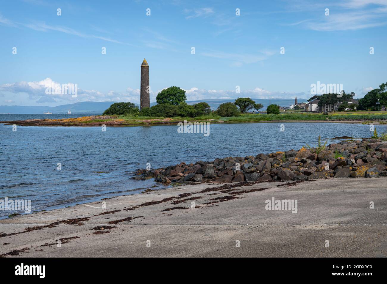 Battle of Largs Pencil Monument, Largs, Scotland Stock Photo - Alamy