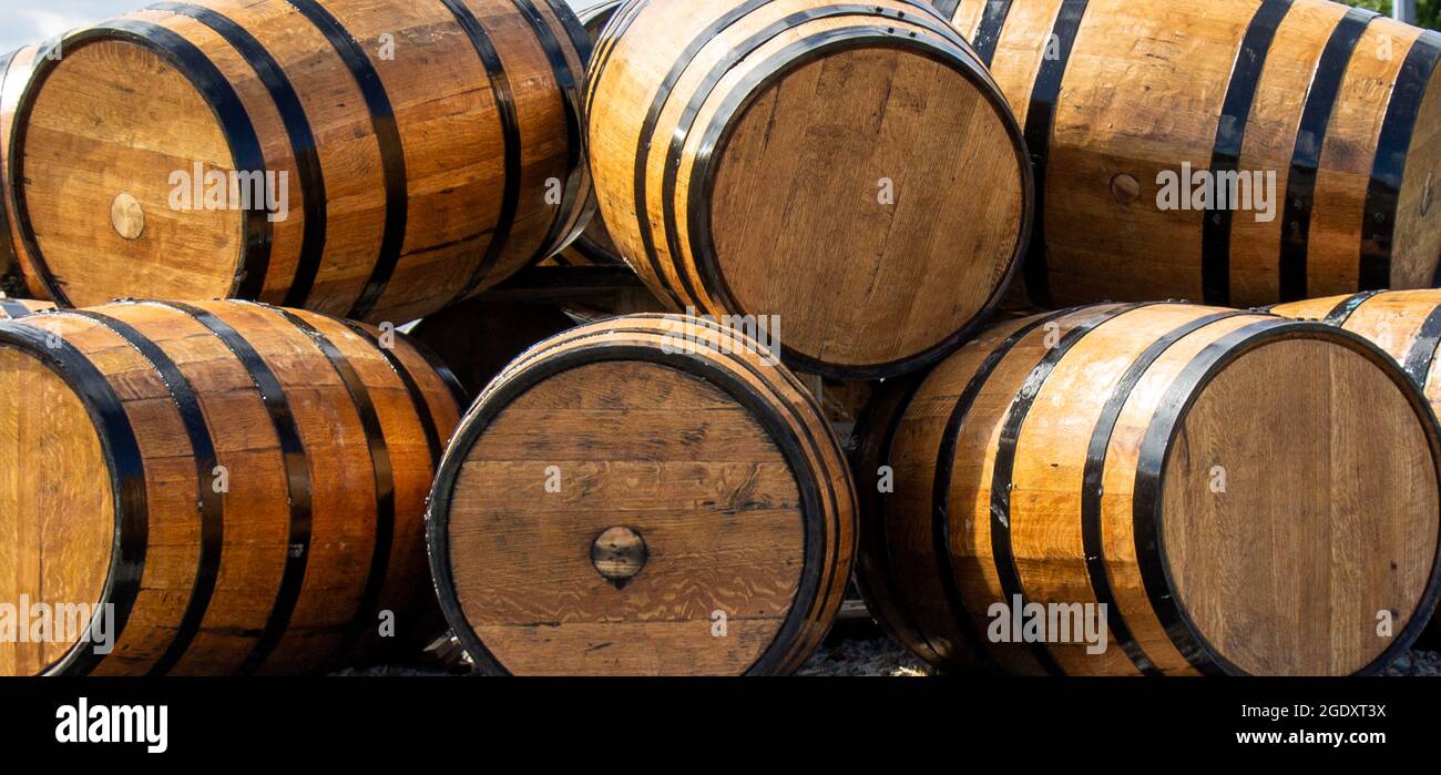 Whisky barrel hi-res stock photography and images - Alamy