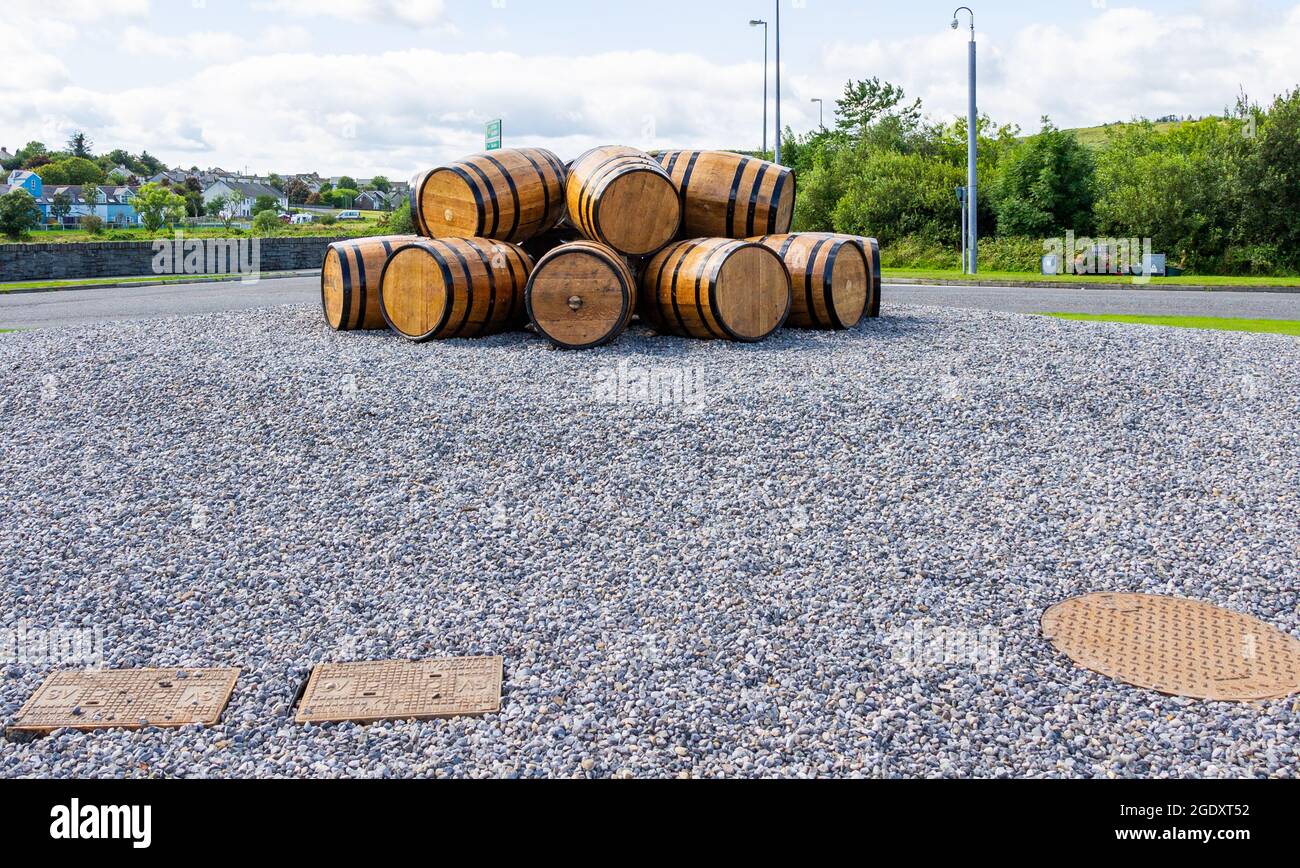 Whiskey barrels hi-res stock photography and images - Alamy