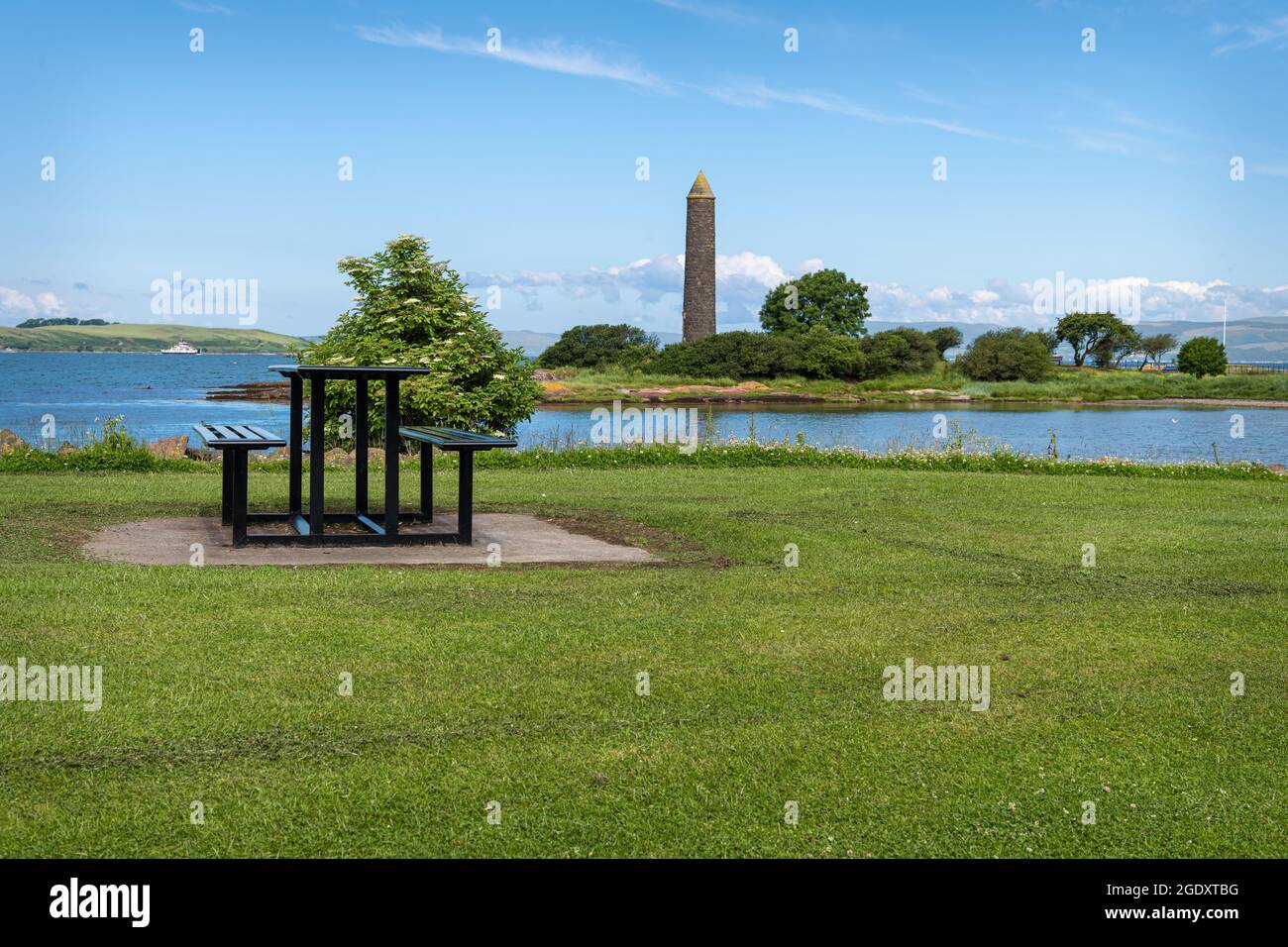 The pencil monument hi-res stock photography and images - Alamy