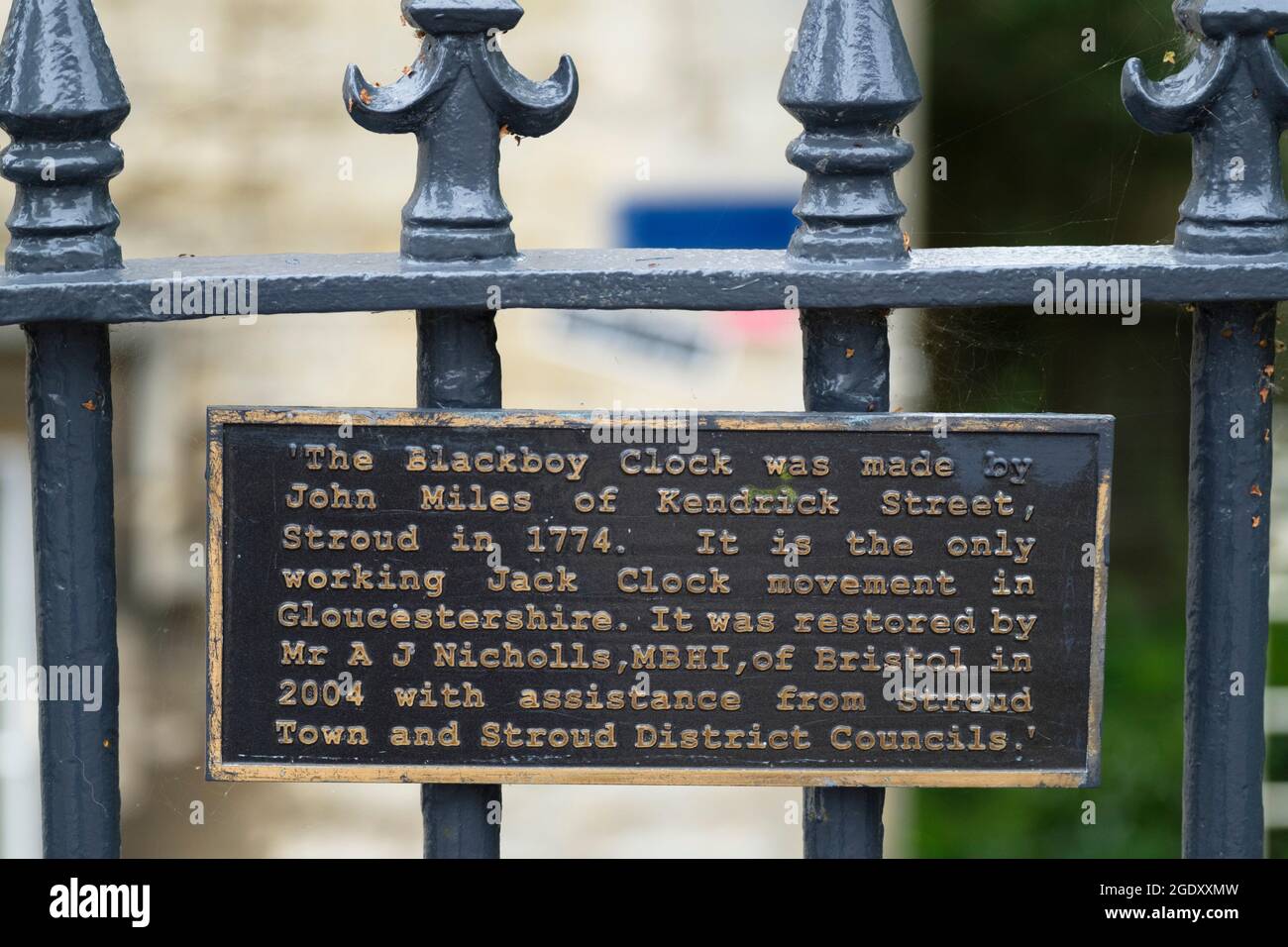 The Blackboy clock in Stroud. A Jack clock made in 1774 Stock Photo - Alamy