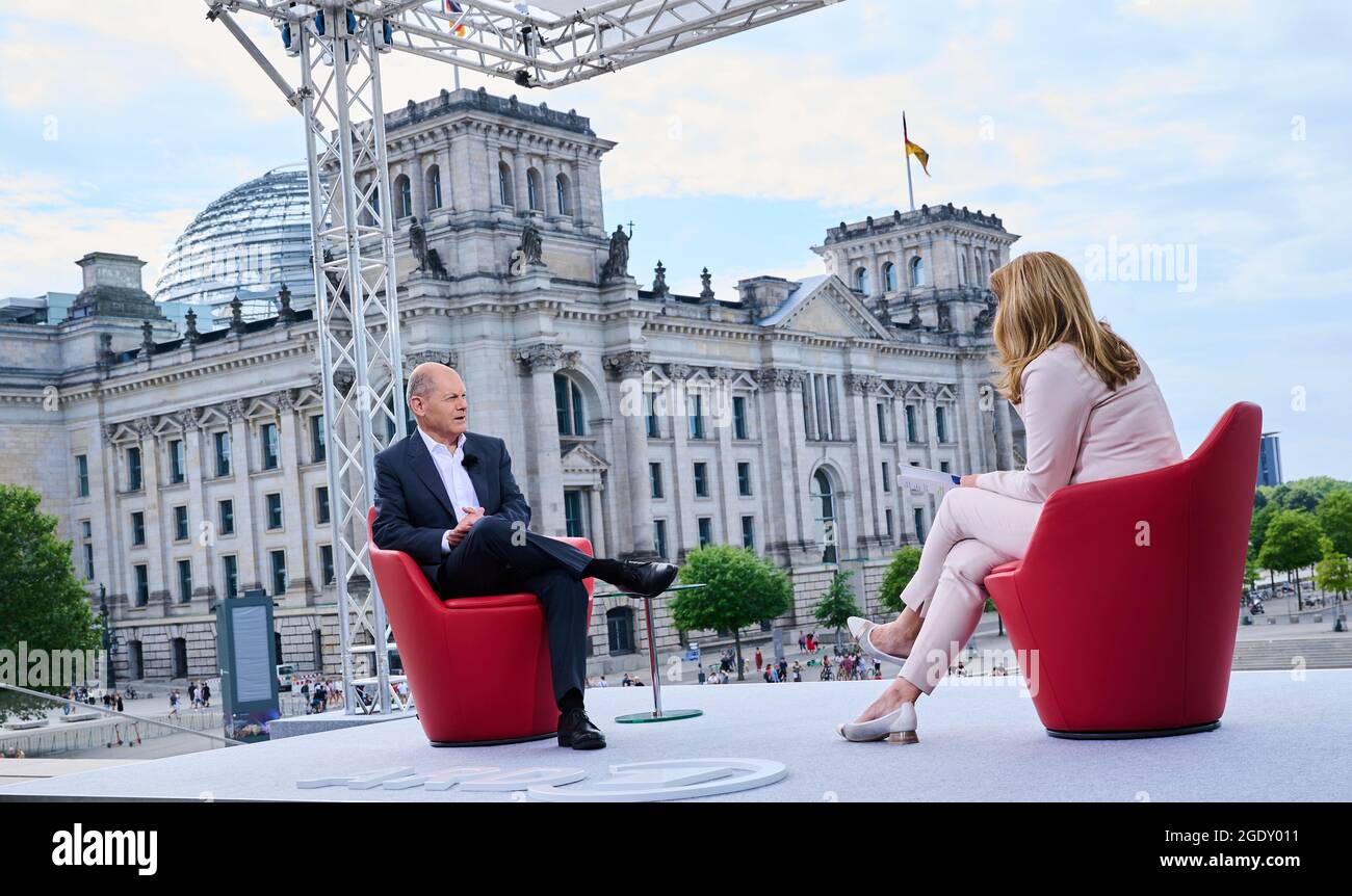 15 August 2021, Berlin: Olaf Scholz, Finance Minister and SPD candidate ...