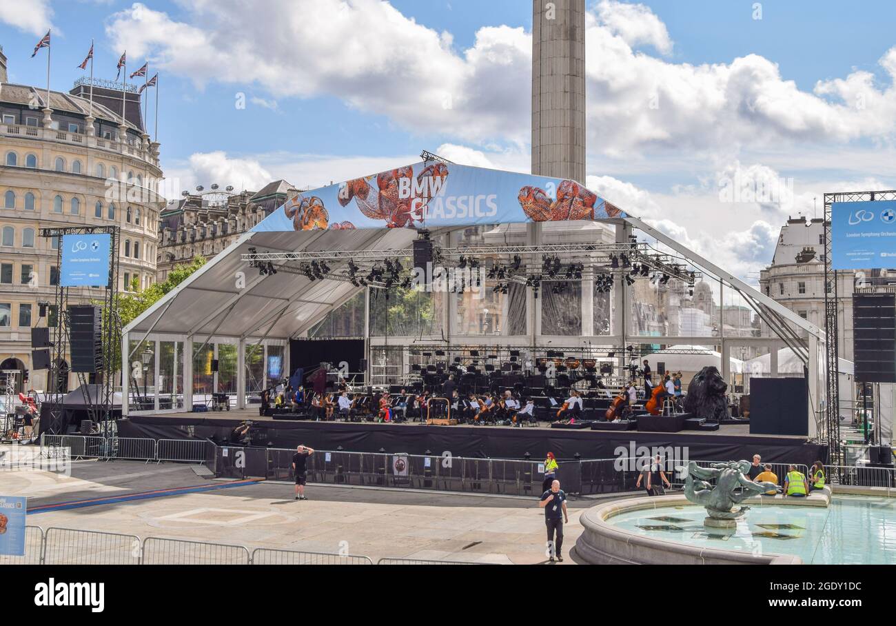 Leicester symphony orchestra hi-res stock photography and images - Alamy