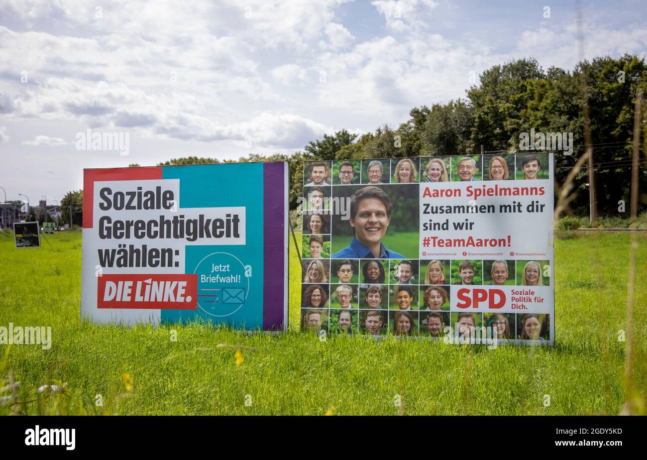 Germany election posters 2021 hi-res stock photography and images - Alamy