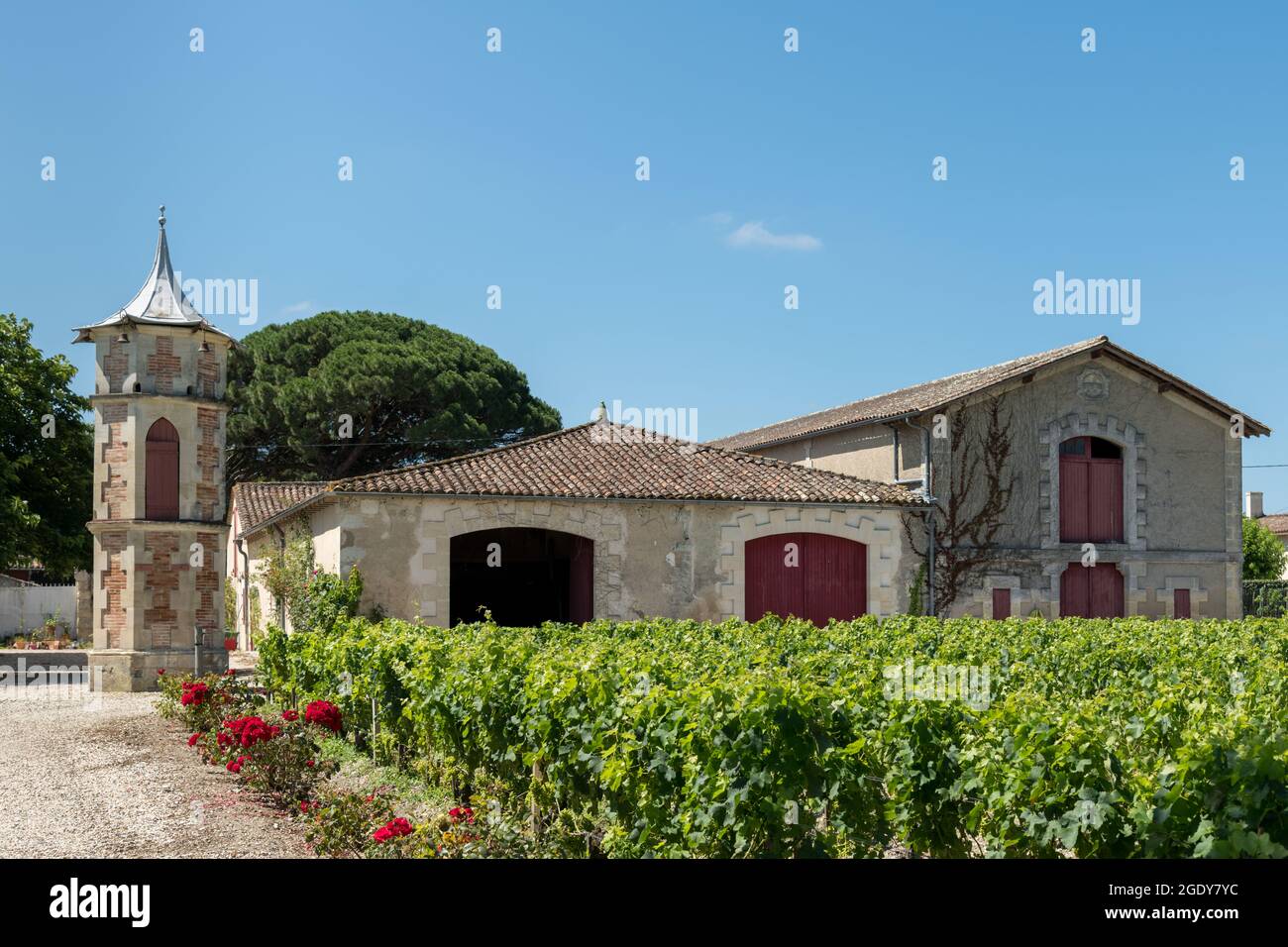 Chateau bonneau hi-res stock photography and images - Alamy