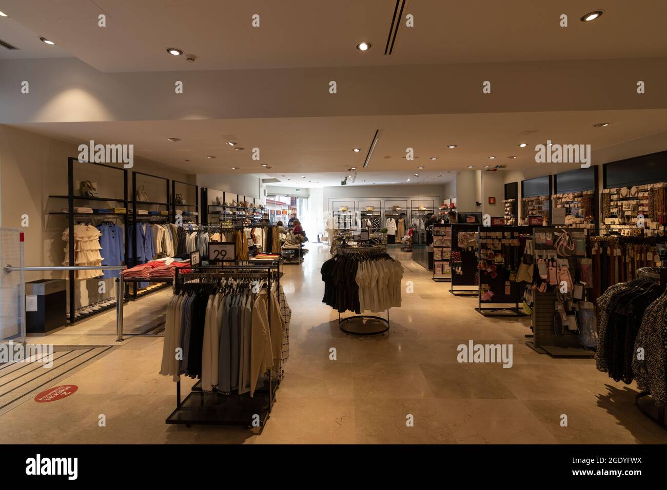 Sfera mall hi-res stock photography and images - Alamy