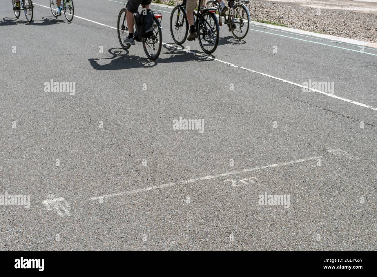 Two meter rule sign hi-res stock photography and images - Alamy