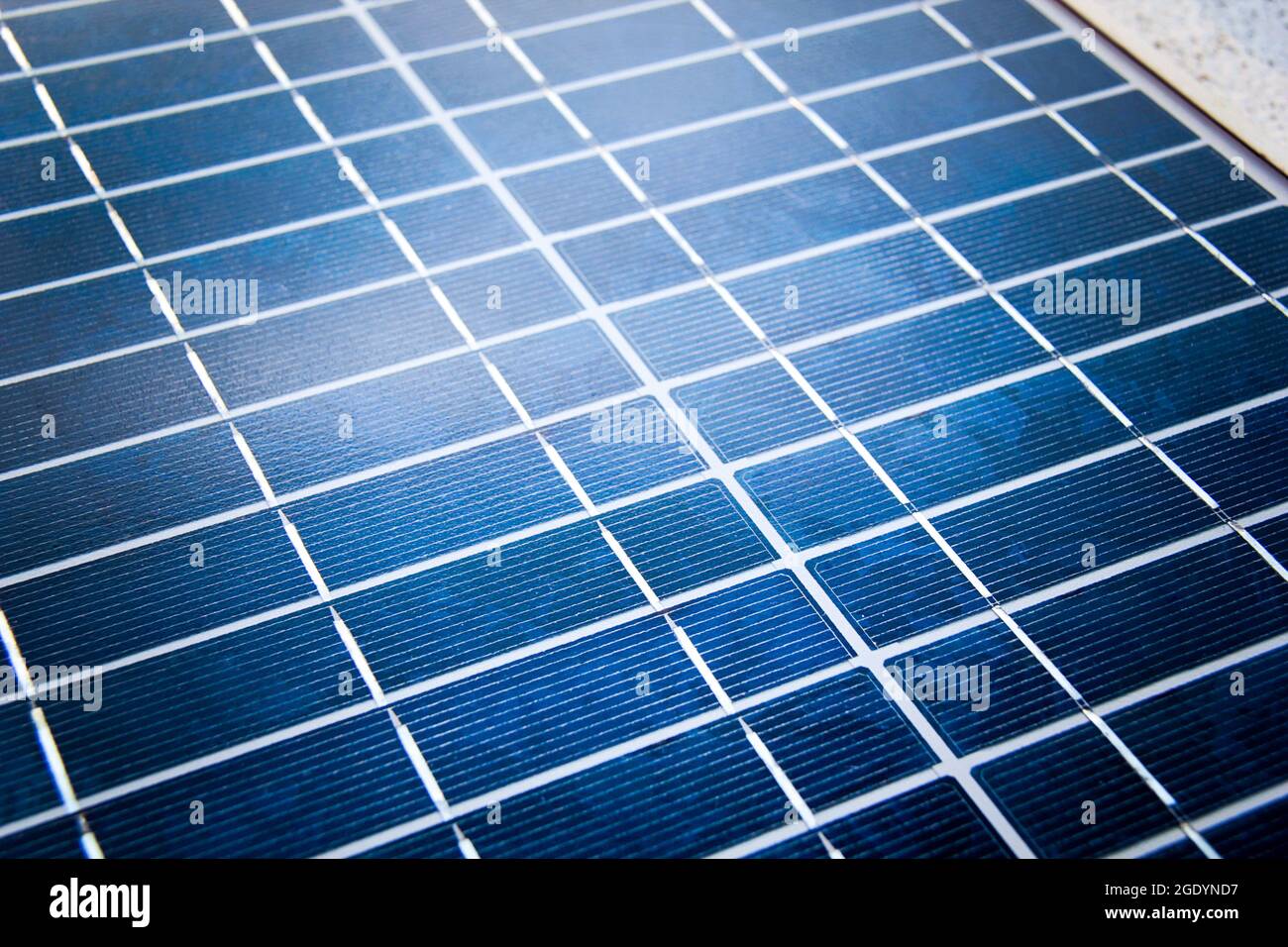 Solar panel cells hi-res stock photography and images - Alamy