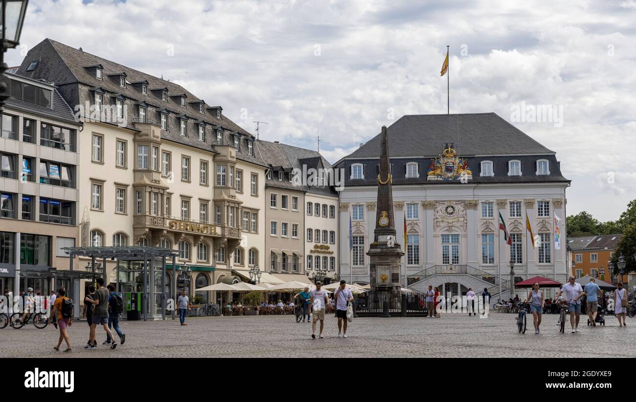 Tourist visit Bonn market square in front of old town hall Stock Photo ...