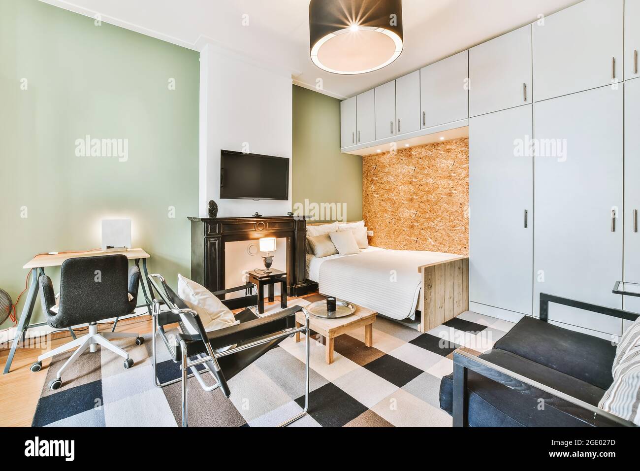 Modern furniture in a bright living room Stock Photo - Alamy