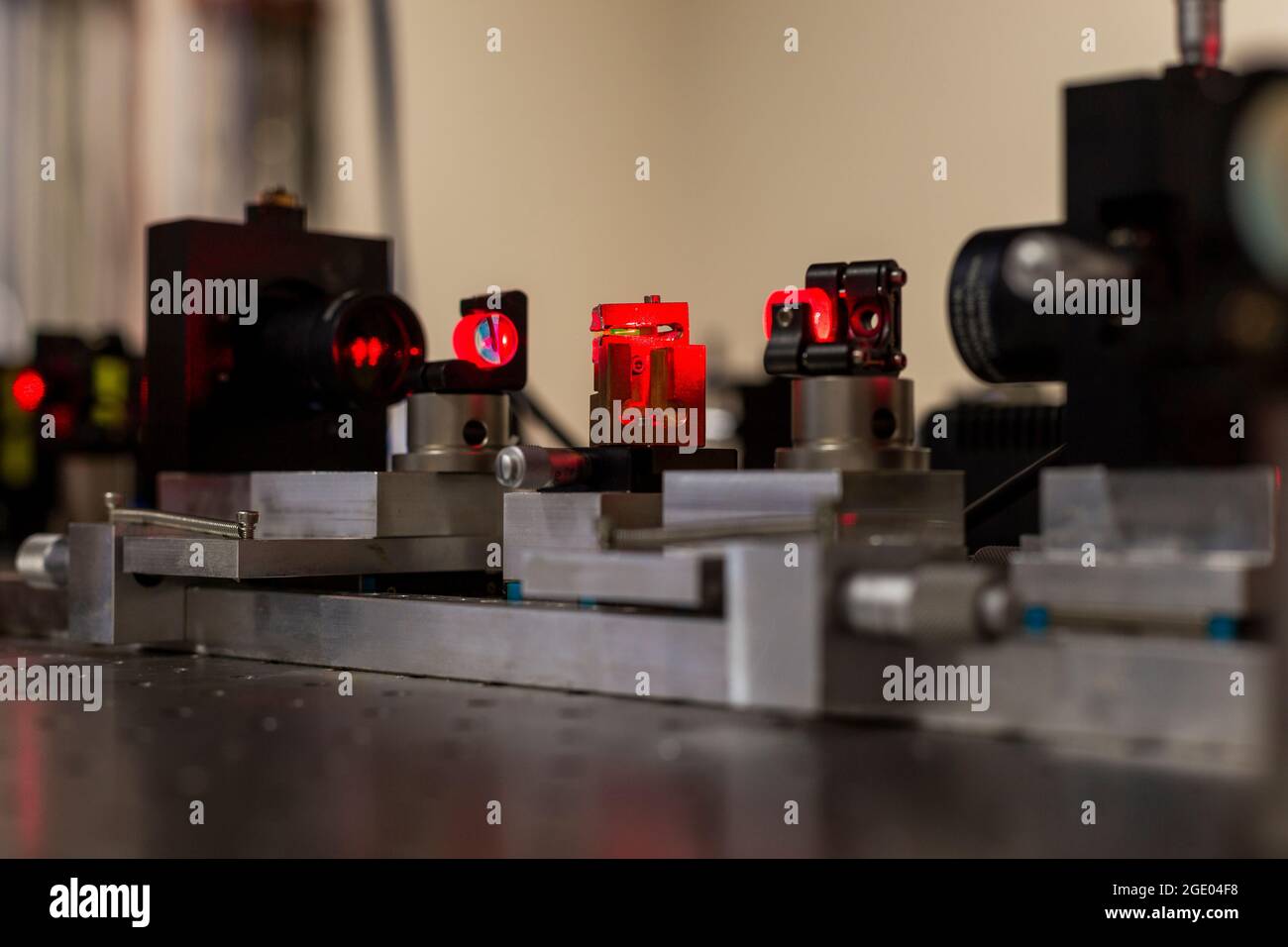 Laser filtering experiment in a laser lab Stock Photo - Alamy