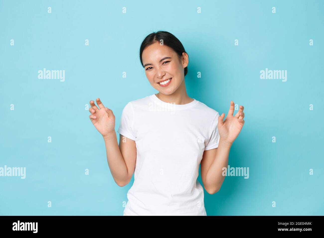 Flirty cat hi-res stock photography and images - Alamy