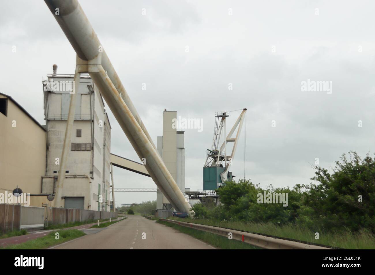 Production plant of concrete and cement at Enci in IJmuiden the ...