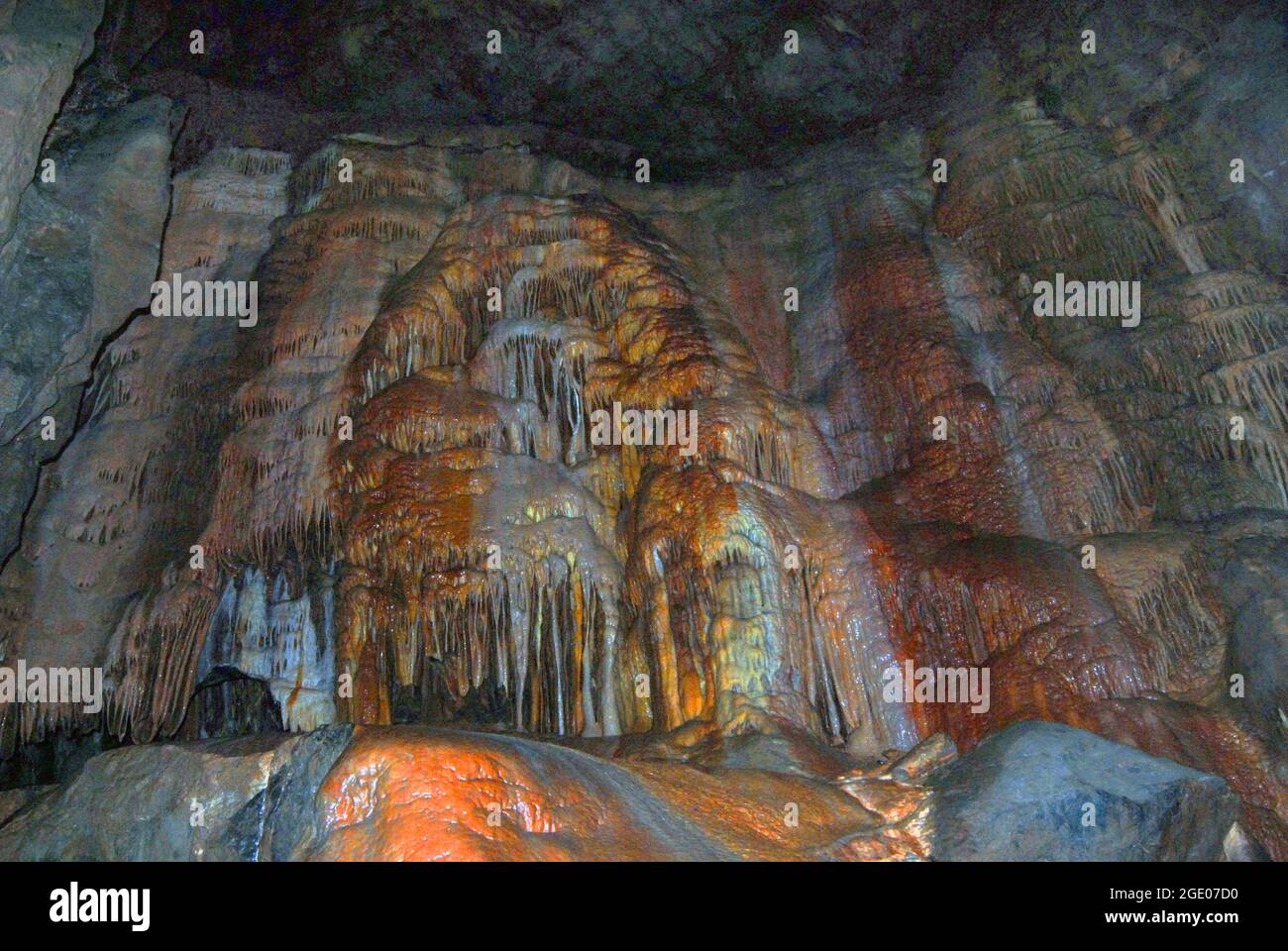 Cheddar caves hi-res stock photography and images - Alamy