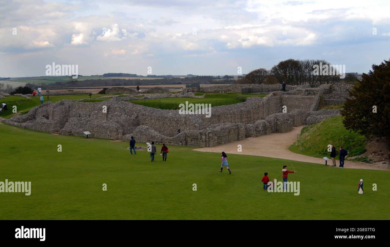 Old sarum and wiltshire hi-res stock photography and images - Alamy