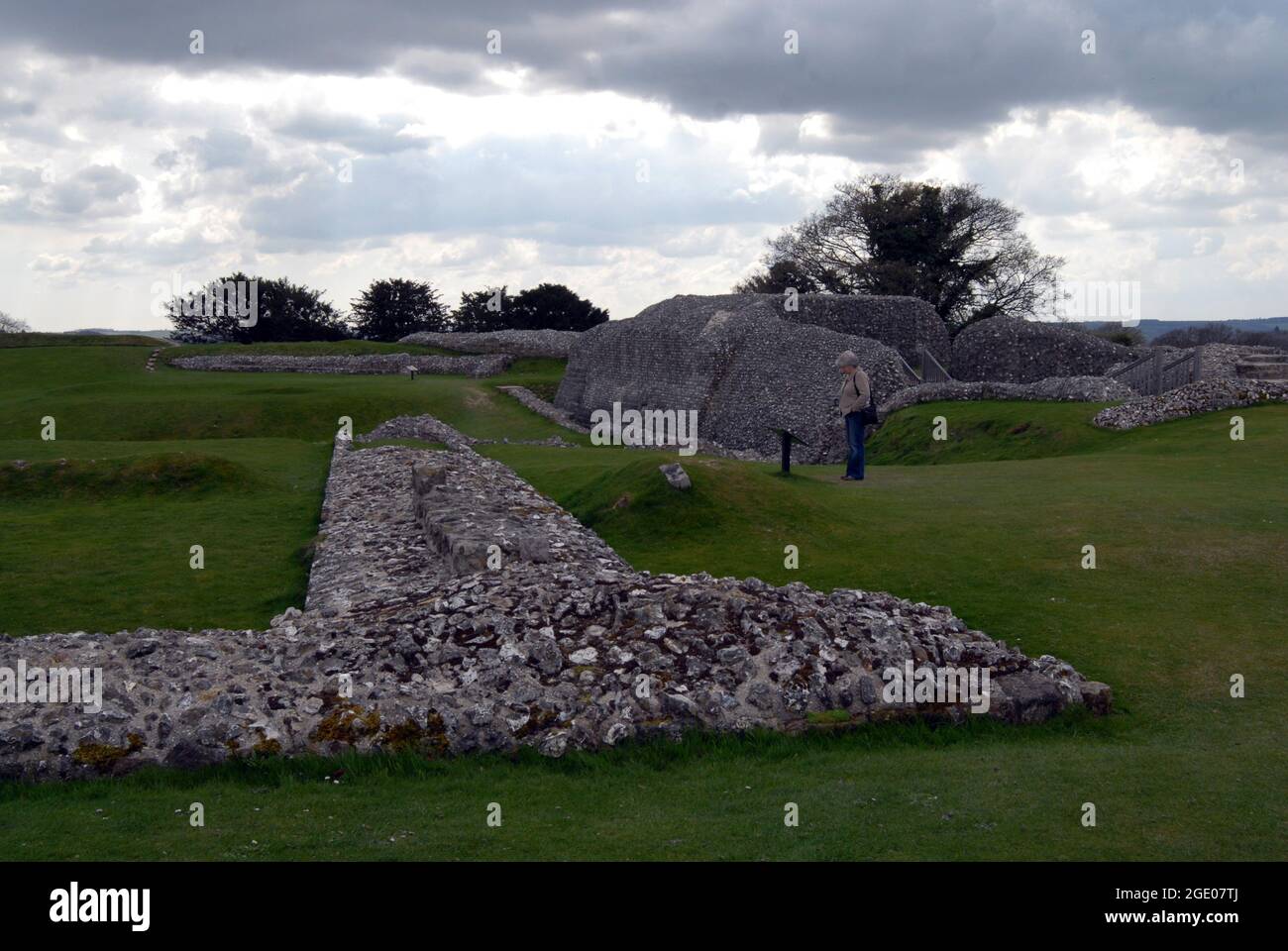 OLD SARUM , WILTSHIRE APRIL 2009 PIC MIKE WALKER, OL Stock Photo - Alamy