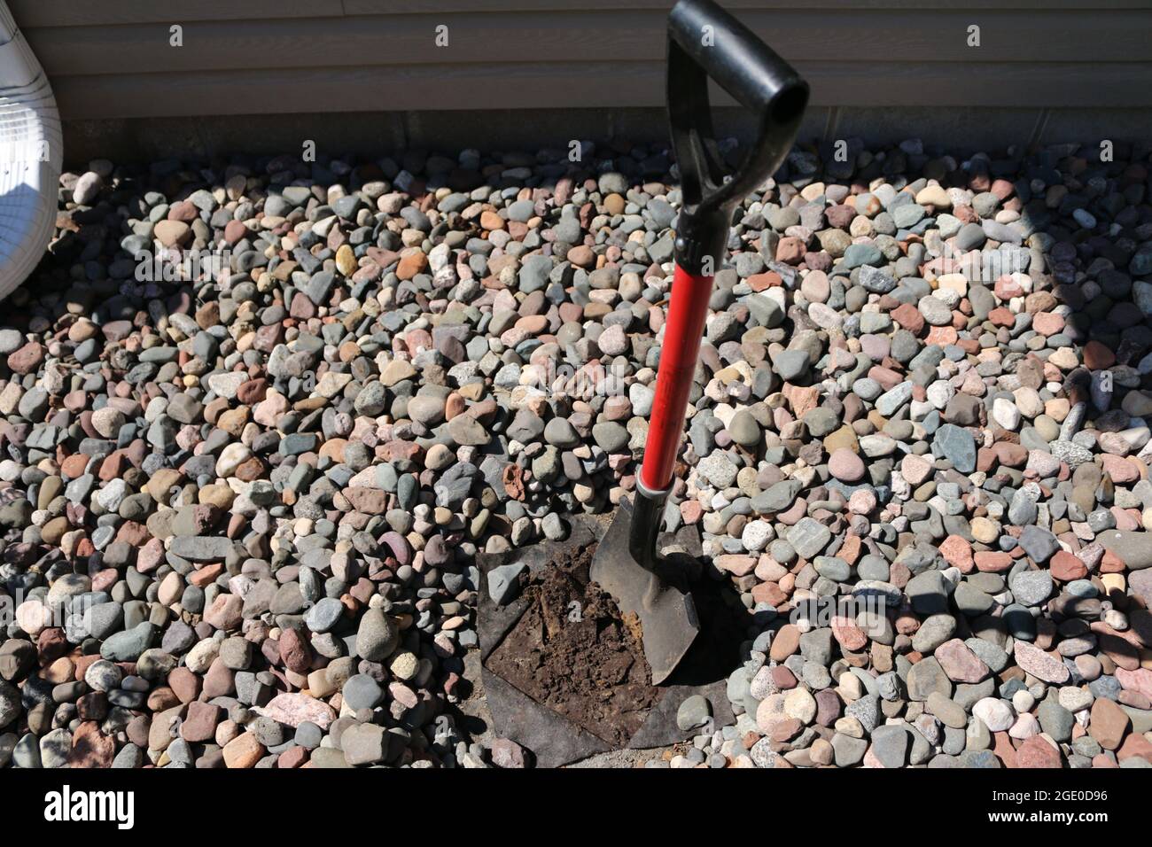Different angles of shoveling hi-res stock photography and images - Alamy