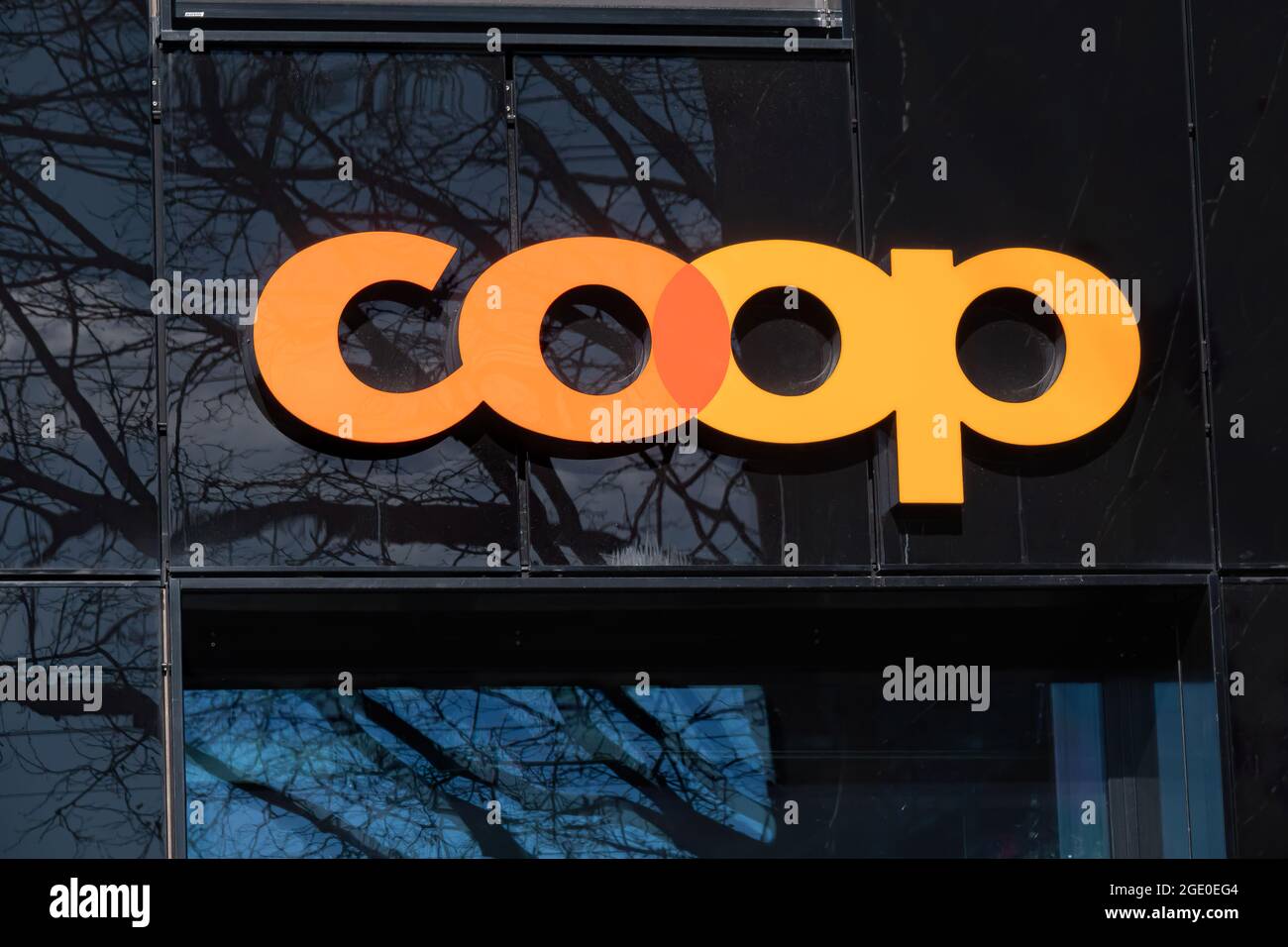 Coop store logo hi-res stock photography and images - Alamy