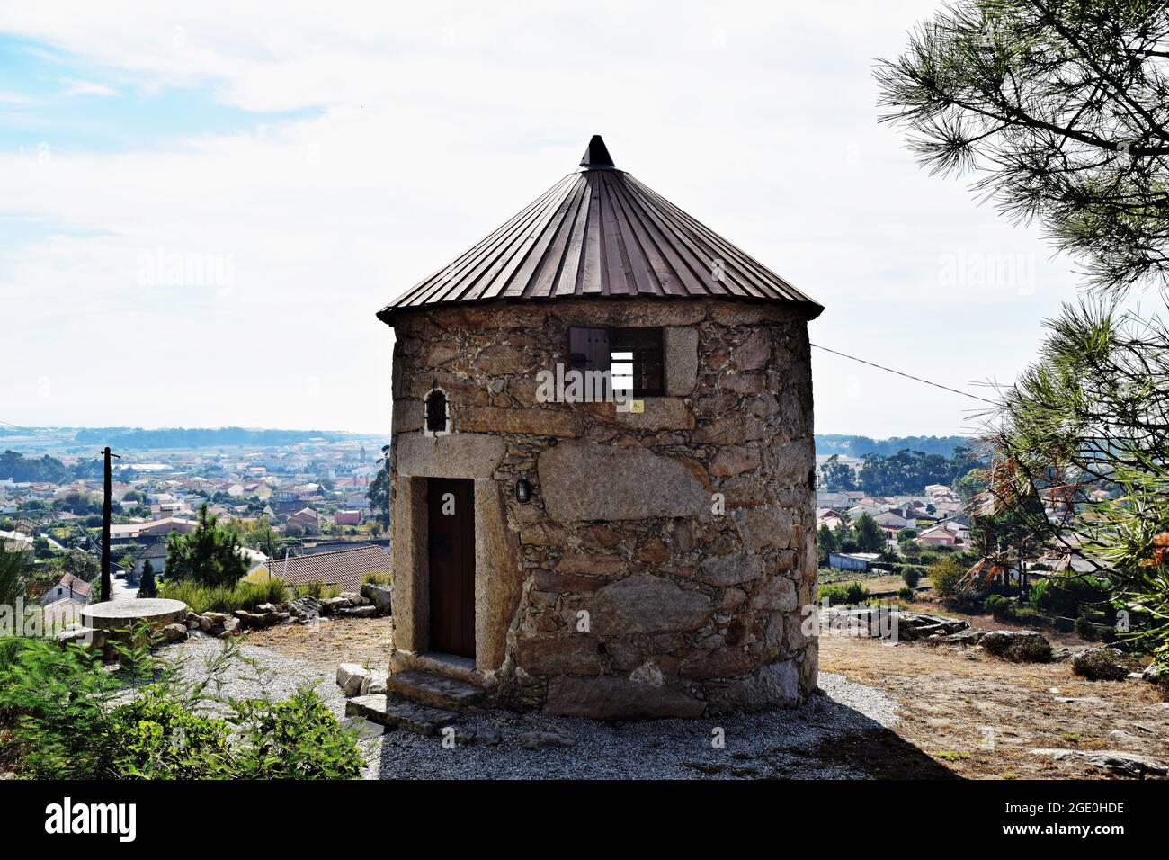 Windmill landscapes hi-res stock photography and images - Alamy