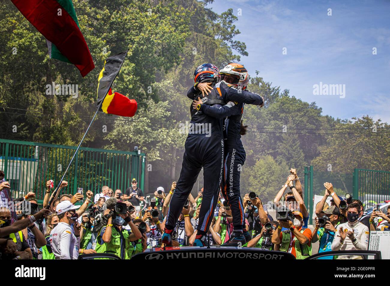 11 Thierry NEUVILLE (BEL), Martijn Wydaeghe (BEL), HYUNDAI SHELL MOBIS ...