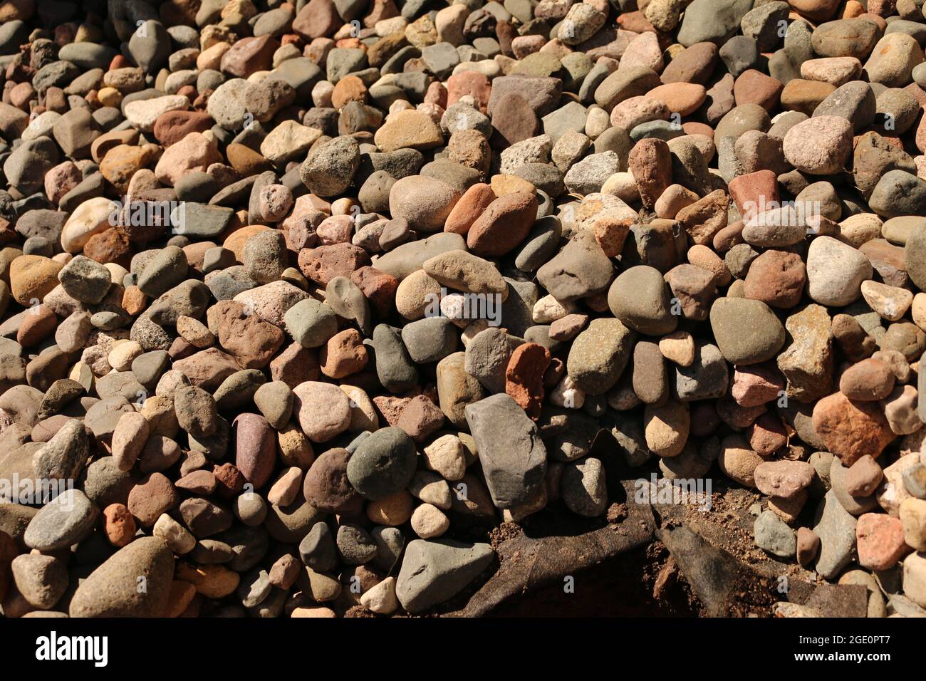River rocks hi-res stock photography and images - Alamy