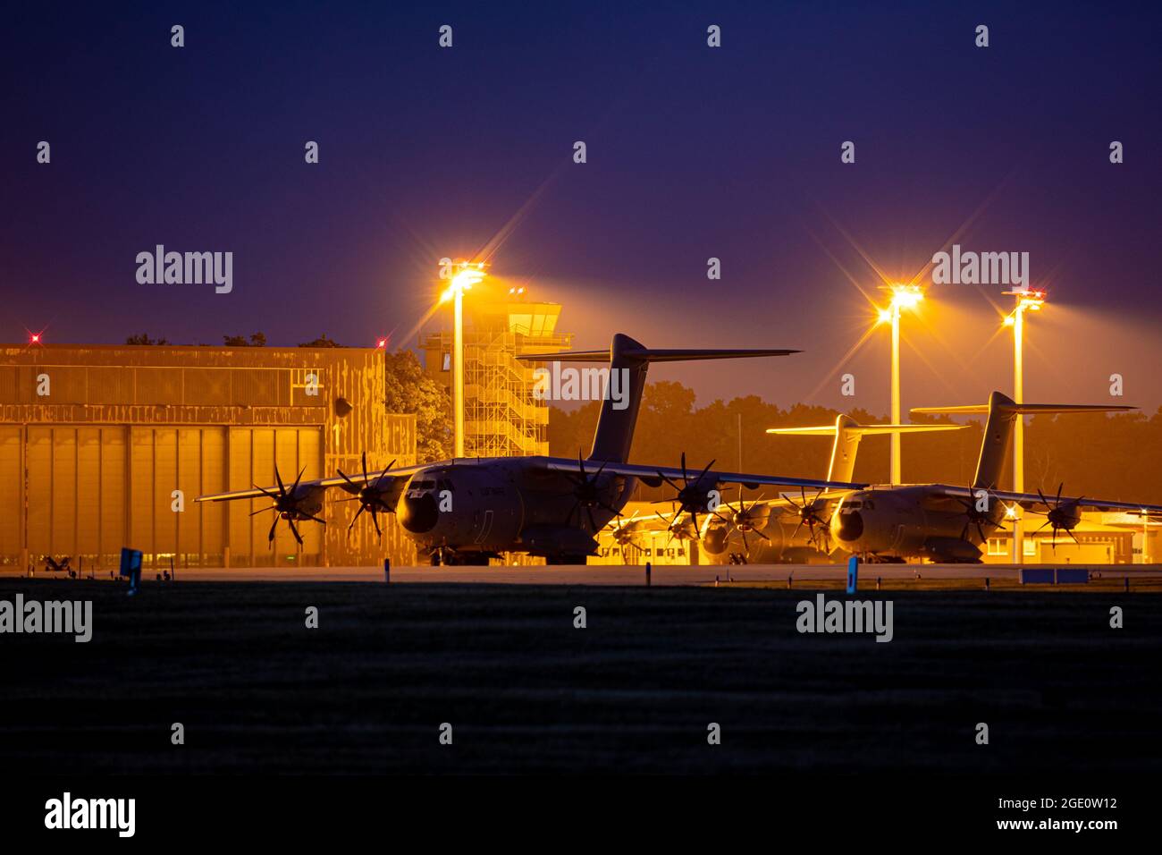 Wunstorf, Germany. 15th Aug, 2021. Airbus A400M transport aircraft of ...
