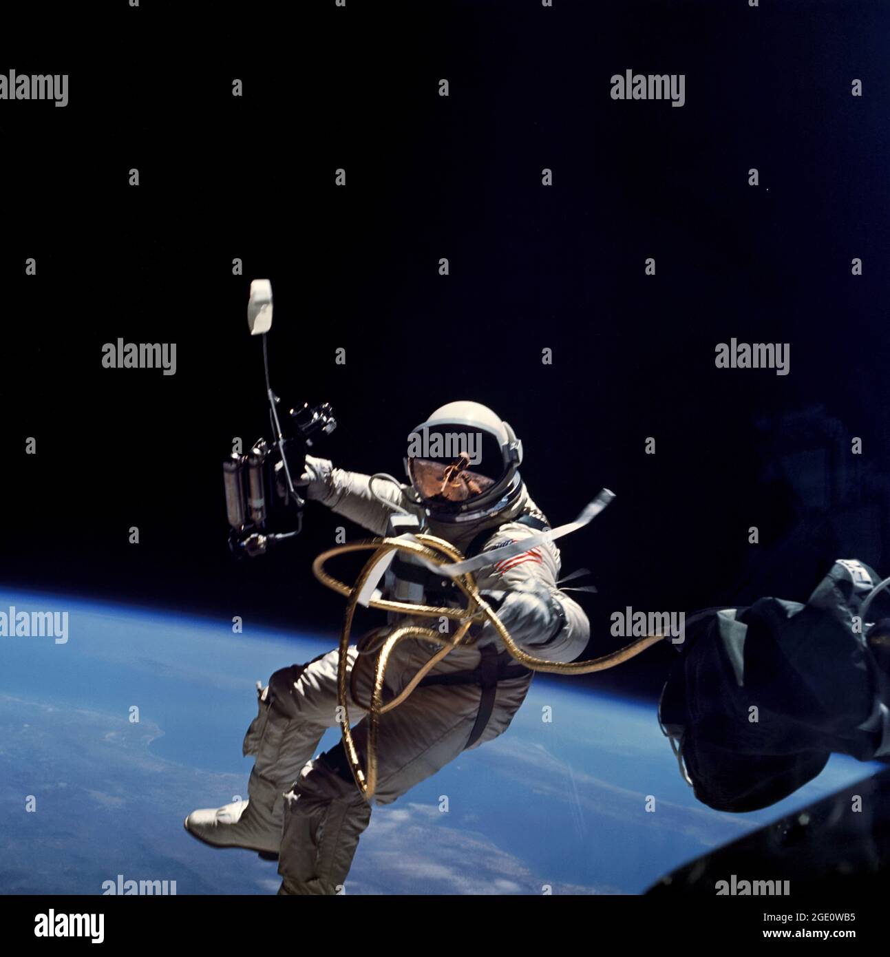 Jim Mcdivitt Astronaut Wife Pregnant Jim Mcdivitt Astronaut Wife Pregnant