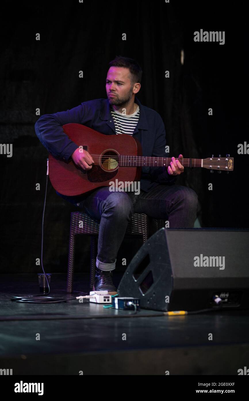 Edinburgh, Scotland. Sun 15 August 2021. Scottish musician Jamie ...