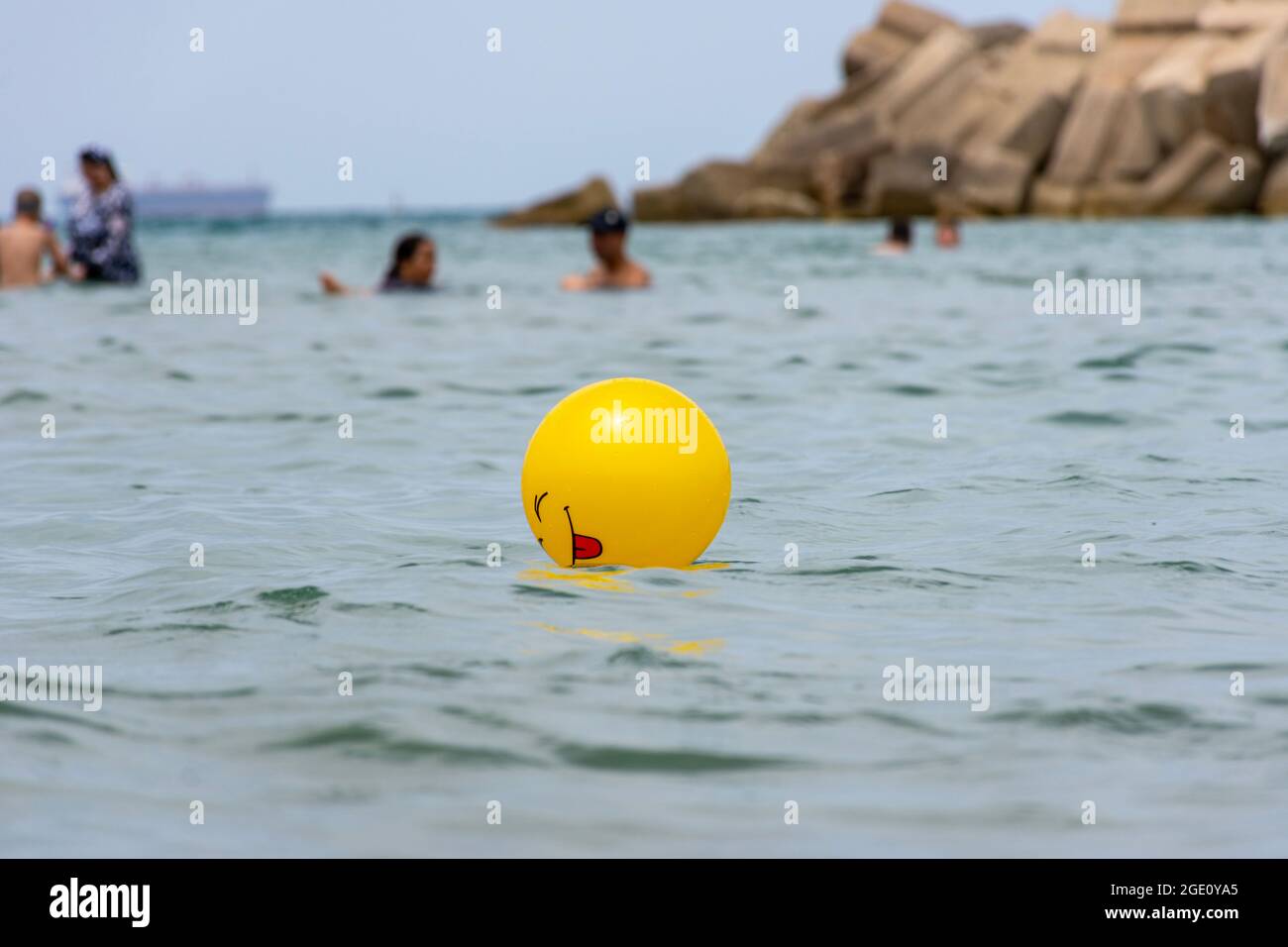 Beachball face hi-res stock photography and images - Alamy